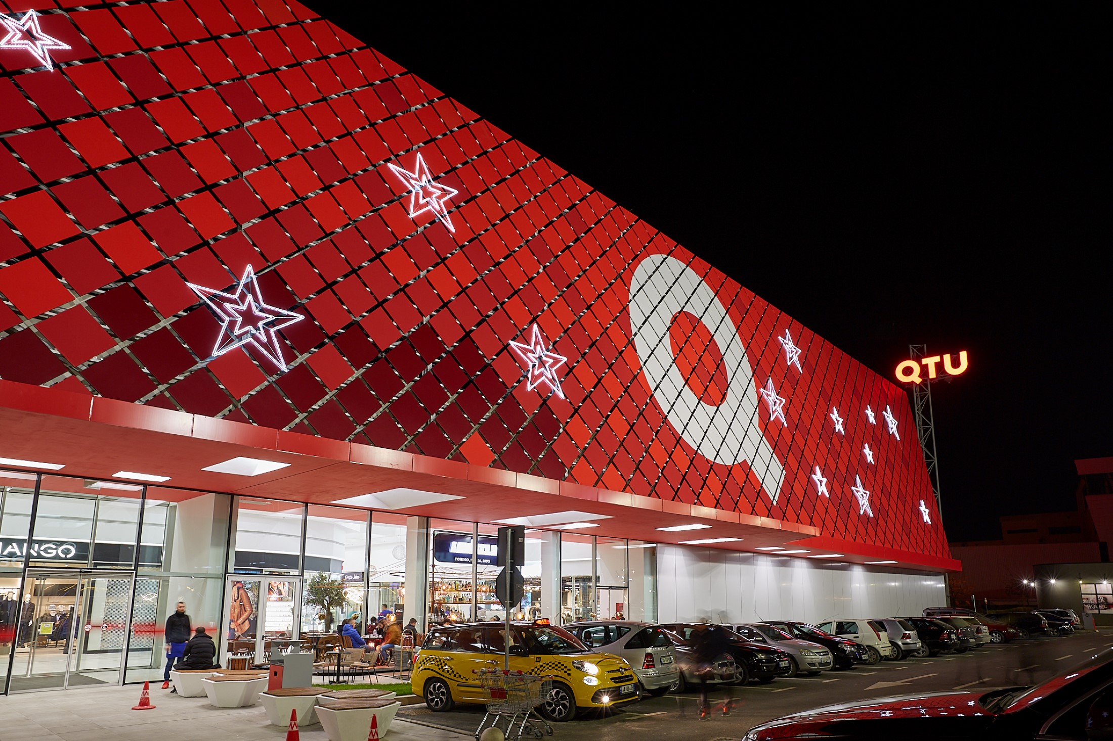 QTU Shopping Center - Vitalux